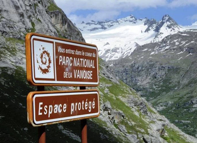 Les parcs nationaux français - Fédération Française de la Randonnée ...